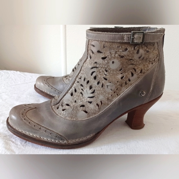 Neosens | Shoes | Neosense Rococo Grey Leather Stream Punk Boots Lace ...